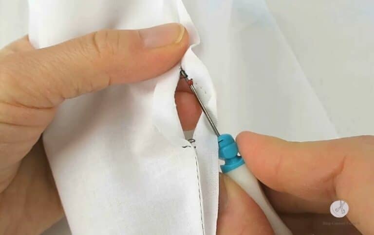 Comment utiliser un découd vite (ou découseur)